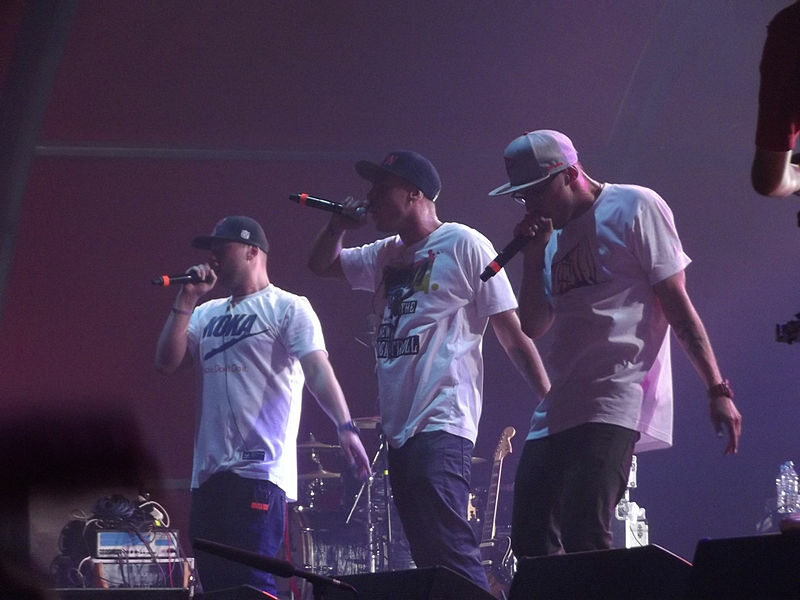 Quiz. Jak dobrze znasz klasyczne polskie rapowe wersy?